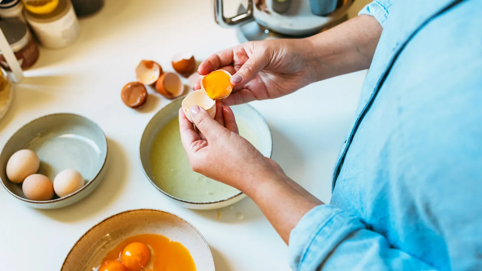 How To Manage Saturated Fat In Eggs For A Healthier Diet?
